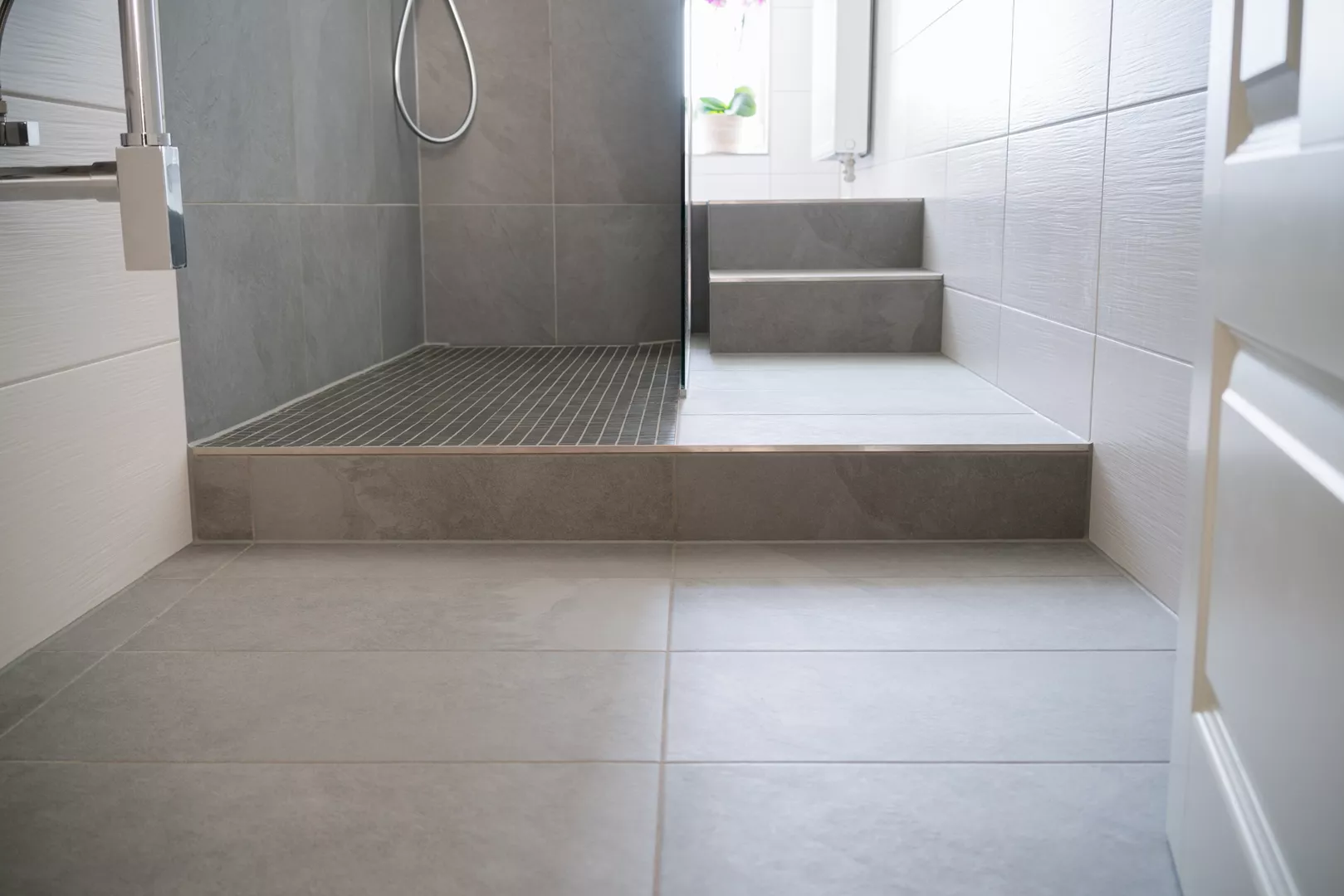 Tiling Selection | Buildcom Construction